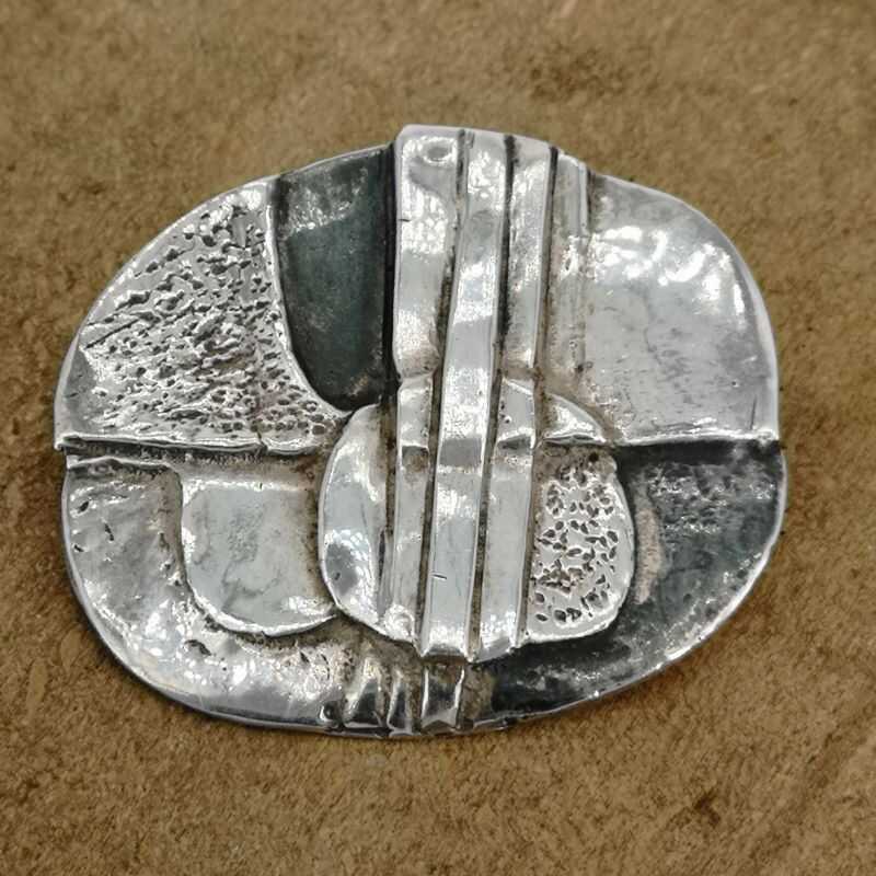 Modernistische Brosche in 925/- Silber, € 320,00