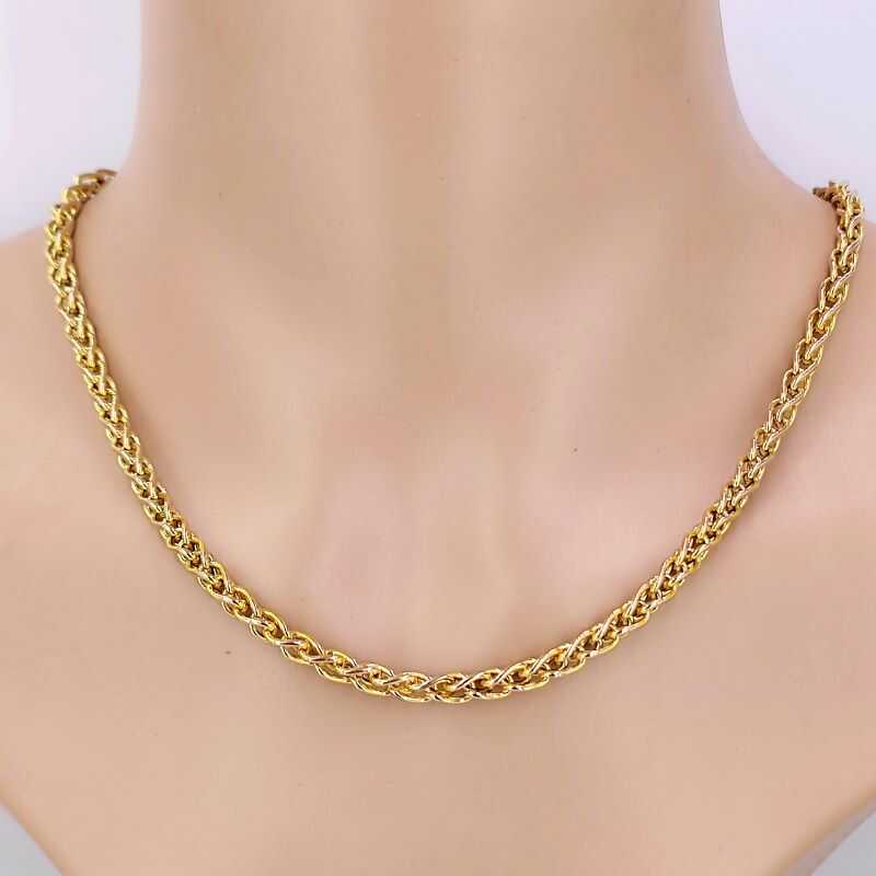 Vintage-Halskette aus Gold im Zopfmuster und großen Federringverschluss ...